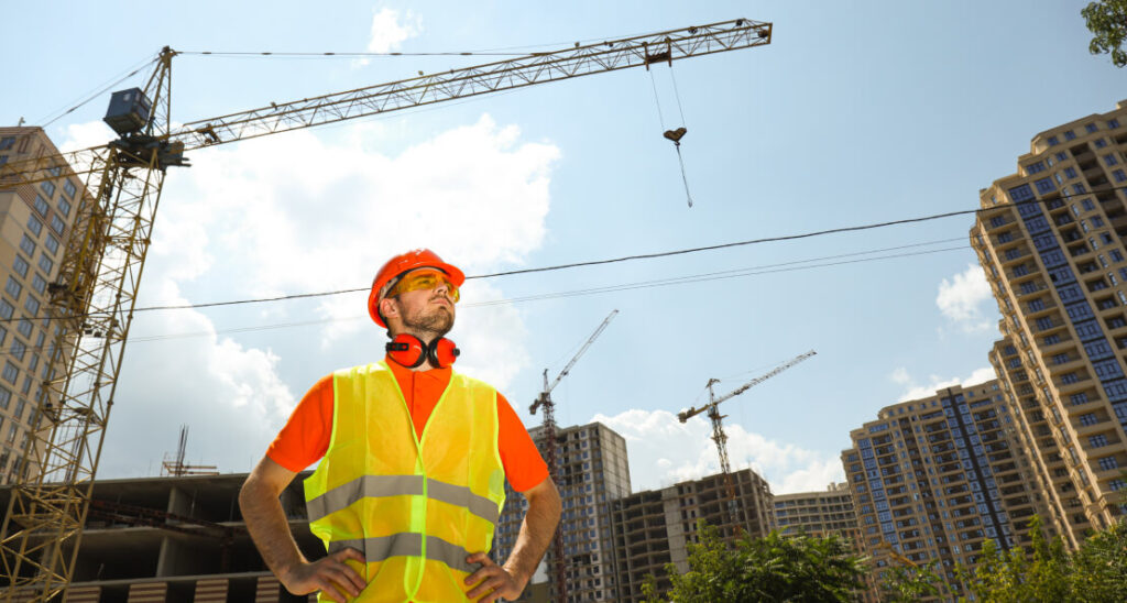 Building a Secure Construction Site: Best Practices and Tips - KSR Cranes